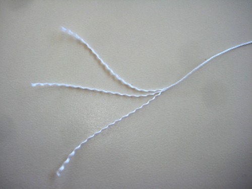 Learn how to knot pearls or restring pearls...yes, it's possible!